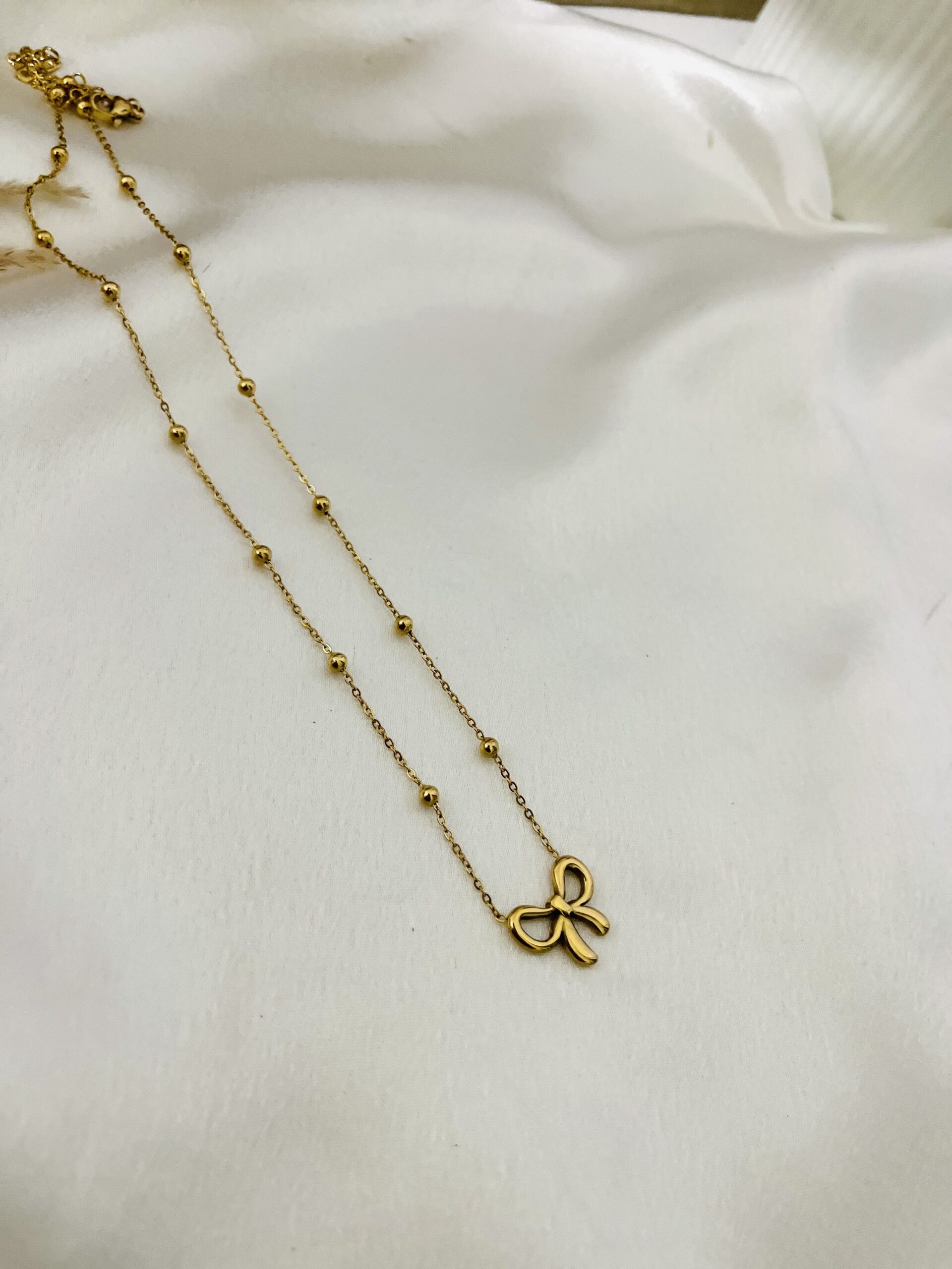 Halo Knot – Venust Accessories